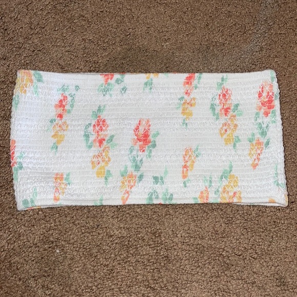 PacSun | Tops | Pac Sun Flower Crop Top | Poshmark